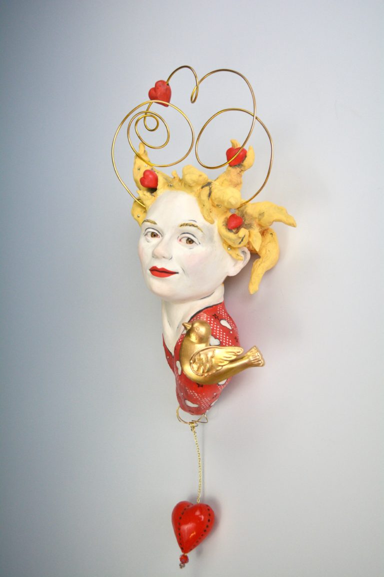 Sculpting a Head - Video by Edrian Thomidis - an art studio